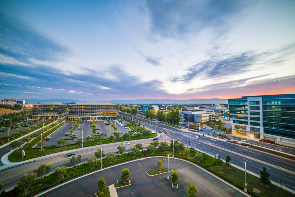 Move In Ready Data Center Solutions - Element Critical